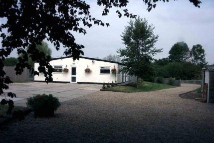 Bridge House Boarding Kennels - Boarding Kennel in Newark, Nottinghamshire